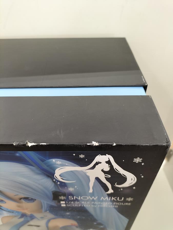 Buy 1/4 scale figure Hatsune Miku Snow Miku FREEING Beautiful girl from ...