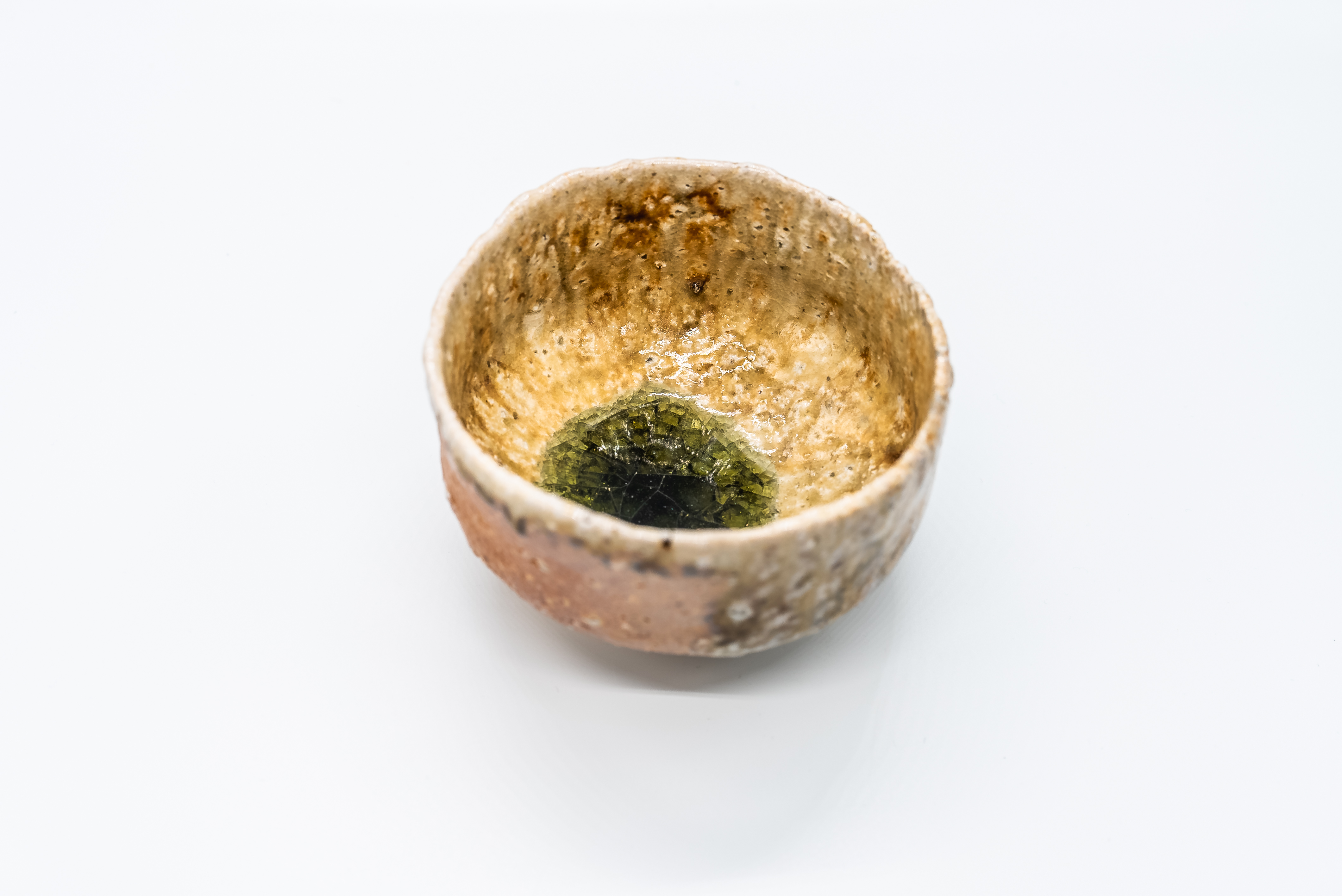TYU_TEA_2 Shigaraki-yaki pottery traditional craftsman Taketoshi matcha ...